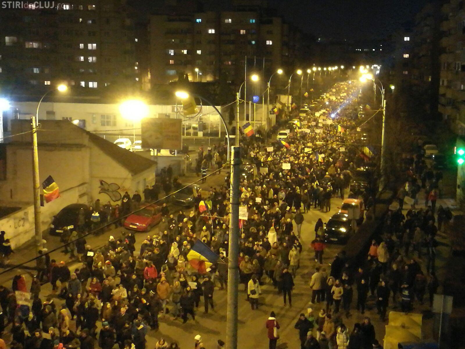 Imagini spectaculoase de la protestul din Cluj! Vezi imagini de la cel ...