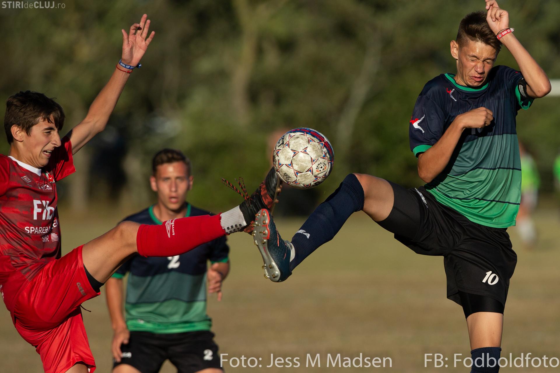 Fotbaliștii de la Sporting Cluj-Napoca au reprezentat cu brio România ...