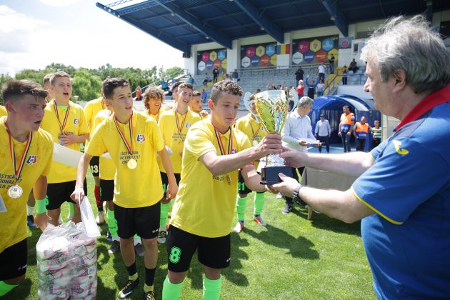 LPS Cluj-Napoca Campioană la U 17! Am învins Academica Clinceni în ...