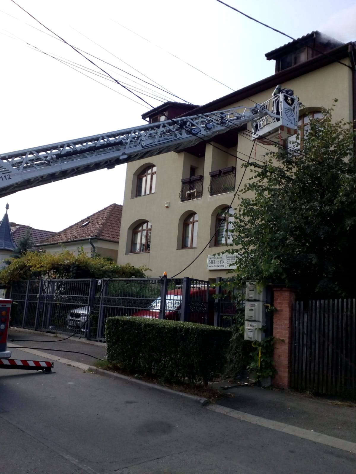 Incendiu la o vilă de pe strada Ioan Budai Deleanu, din Andrei Mureșanu ...