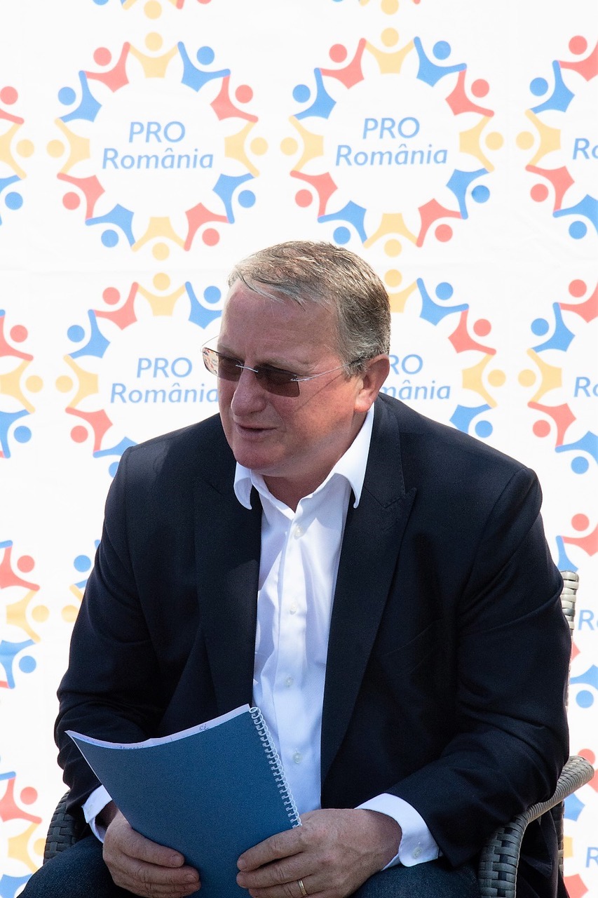 PRO România lansează în dezbatere publică programul de guvernare pentru ...