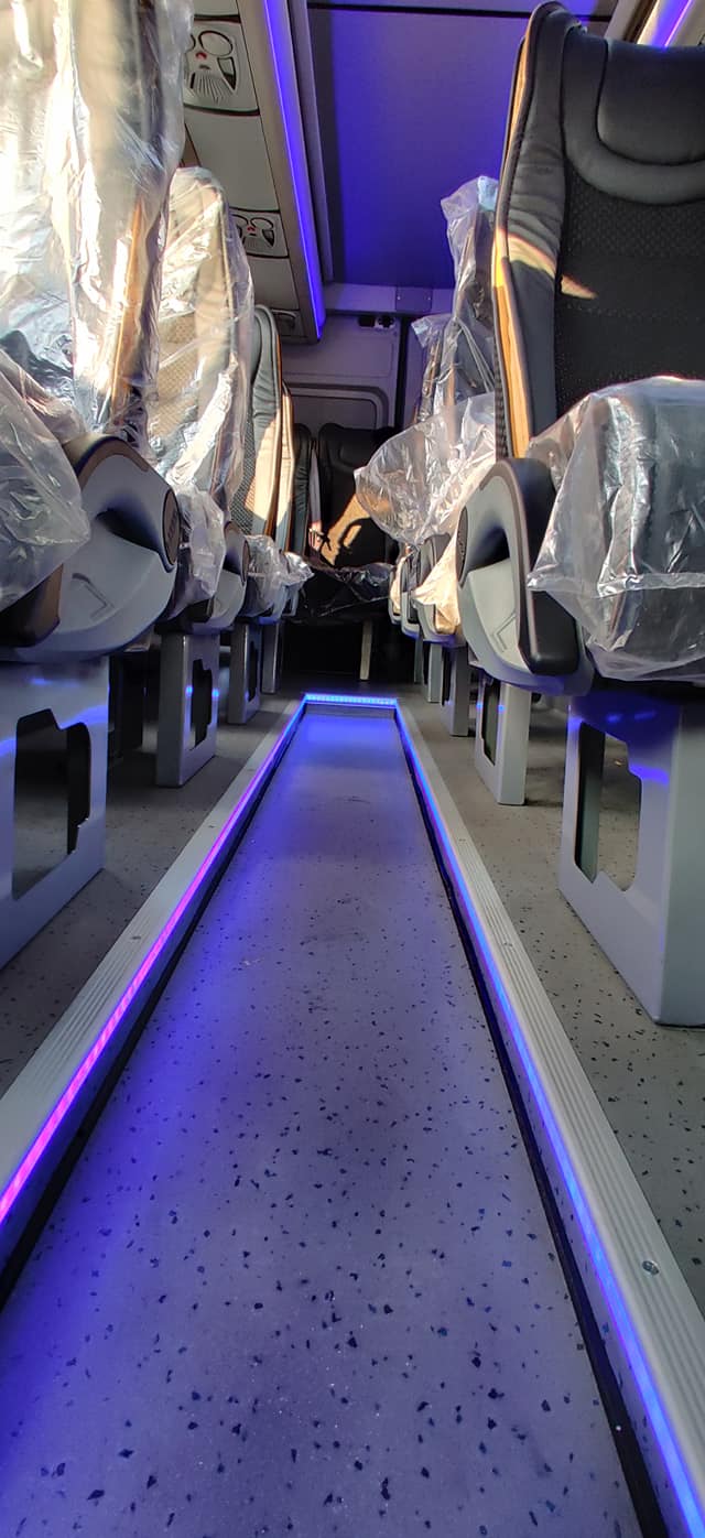 Transport școlar și în Baciu. Primăria a cumpărat un microbuz nou ...