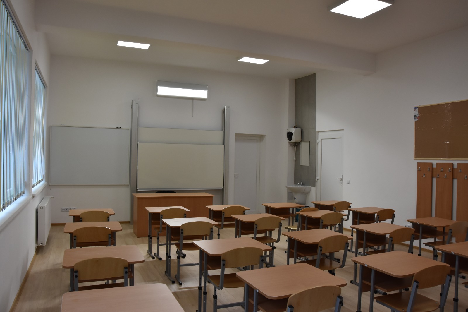 Școală nouă inaugurată în Gilău! Mediul rural se dezvoltă - FOTO ...