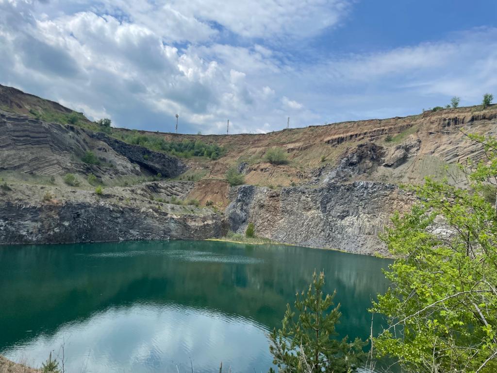 Minunile naturii de la Complexul Racoș - Brașov: Lacul de Smarald ...