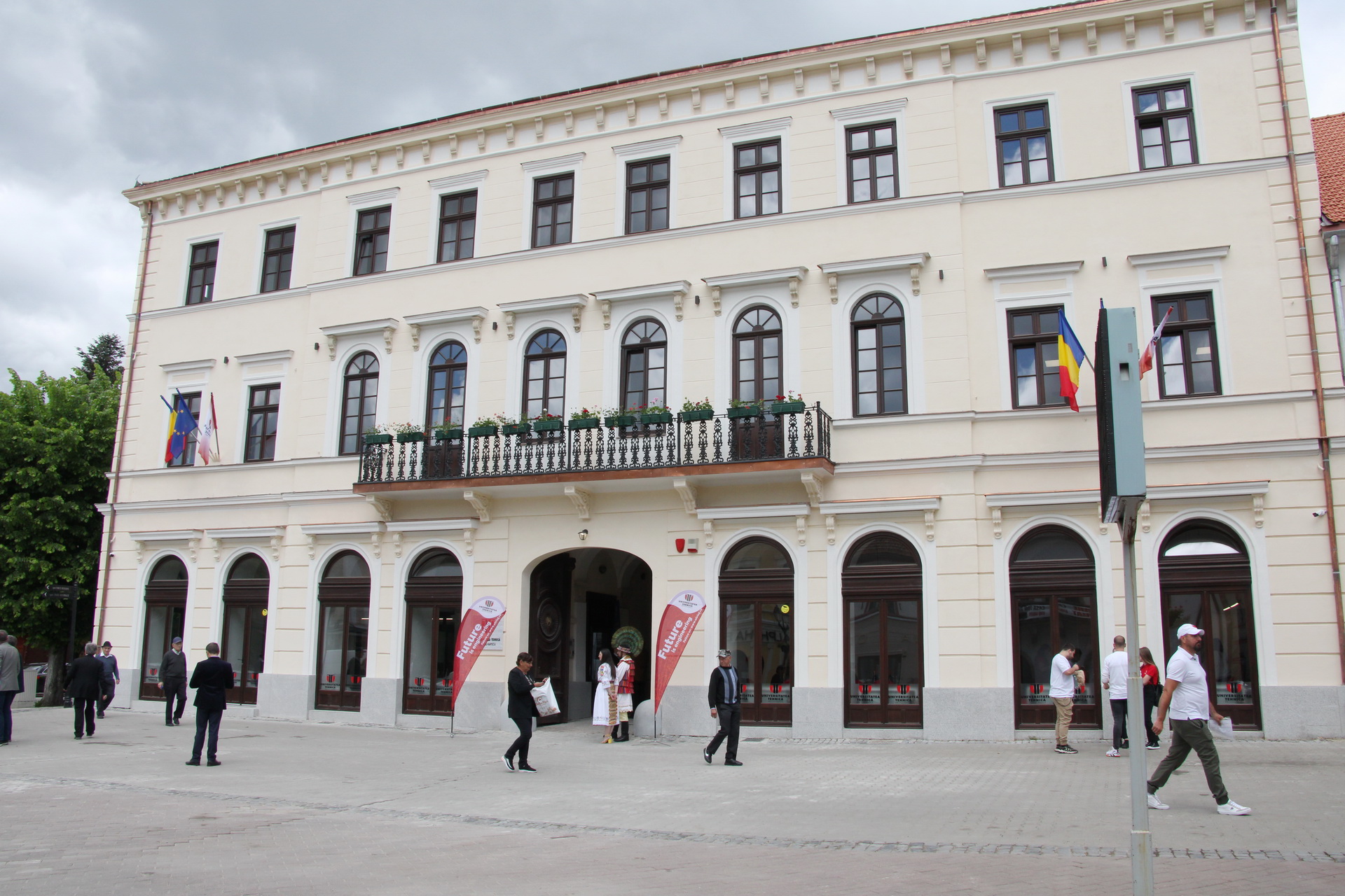 UTCN a inaugurat noul sediu al Extensiei Universitare Bistrița ...