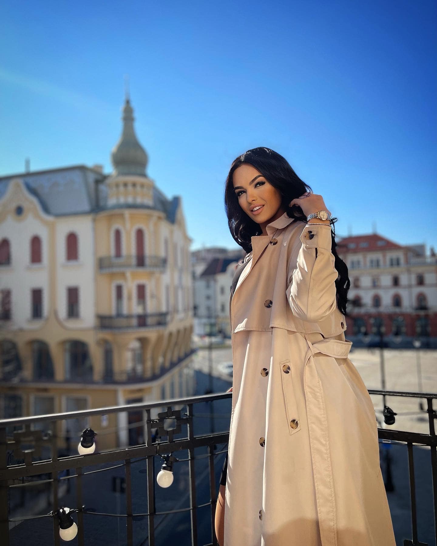 Cum arată Monica Bellucci de România, Călina Mitra - FOTO - Ştiri de Cluj
