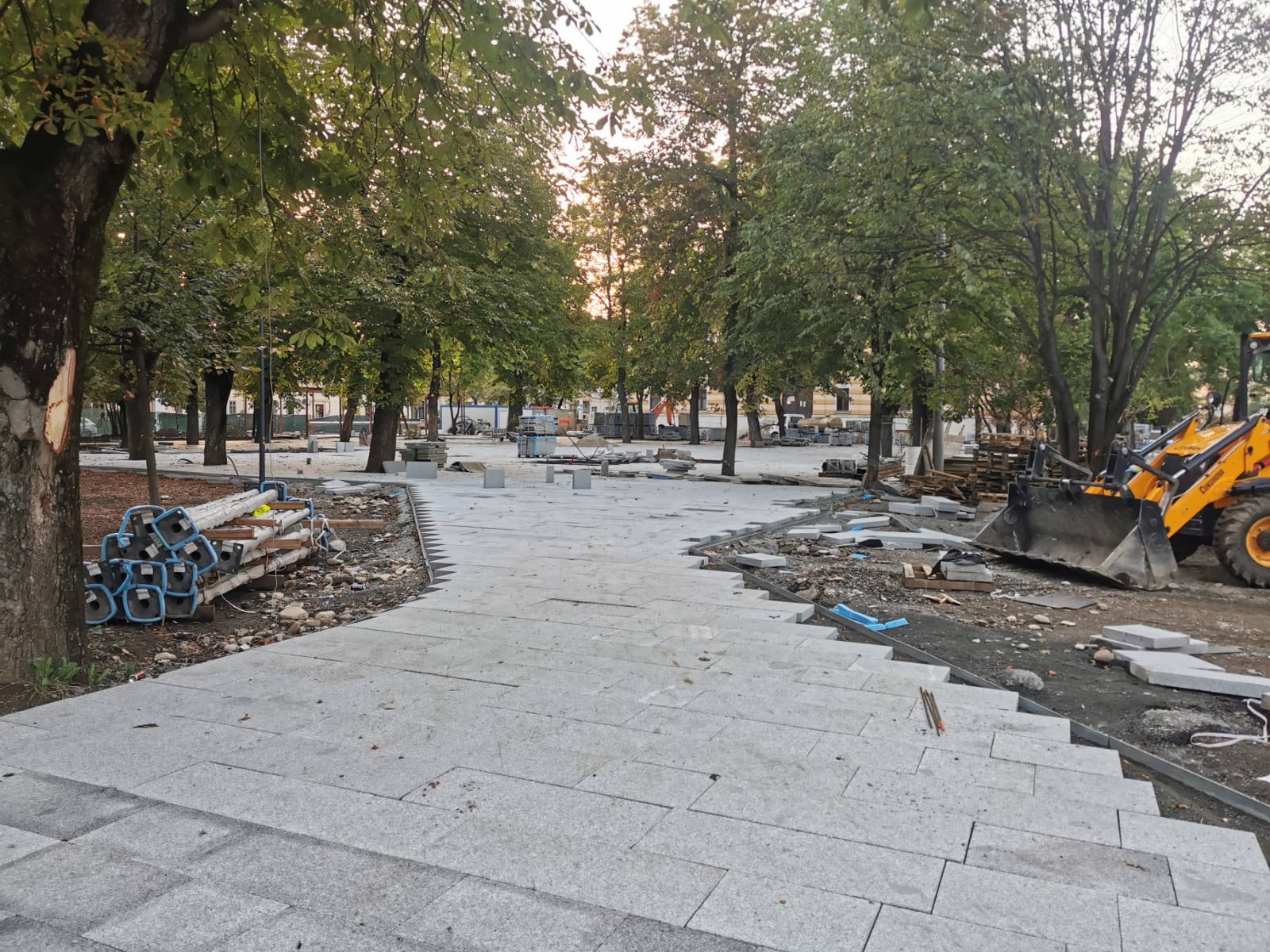 Boc e iritat când e întrebat despre ”betonarea” parcurilor din Cluj ...