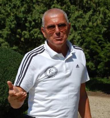 Vasile Bogdan, unul dintre marii atleți ai Clujului. Deține de 48 de ...