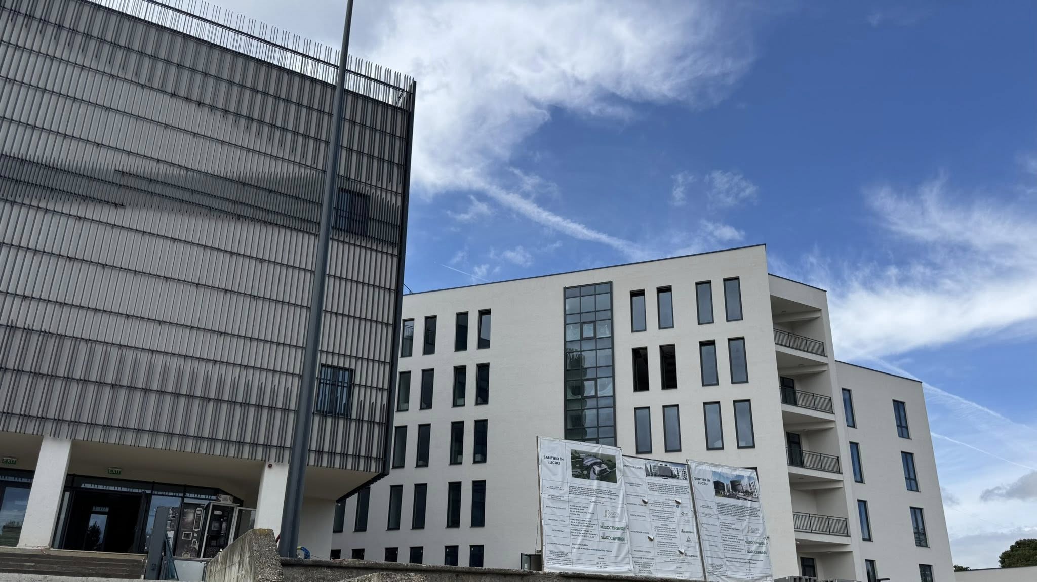 Sediul Academiei de Muzică „Gheorghe Dima” e aproape gata. Va avea: sală de spectacole cu 1000 ...