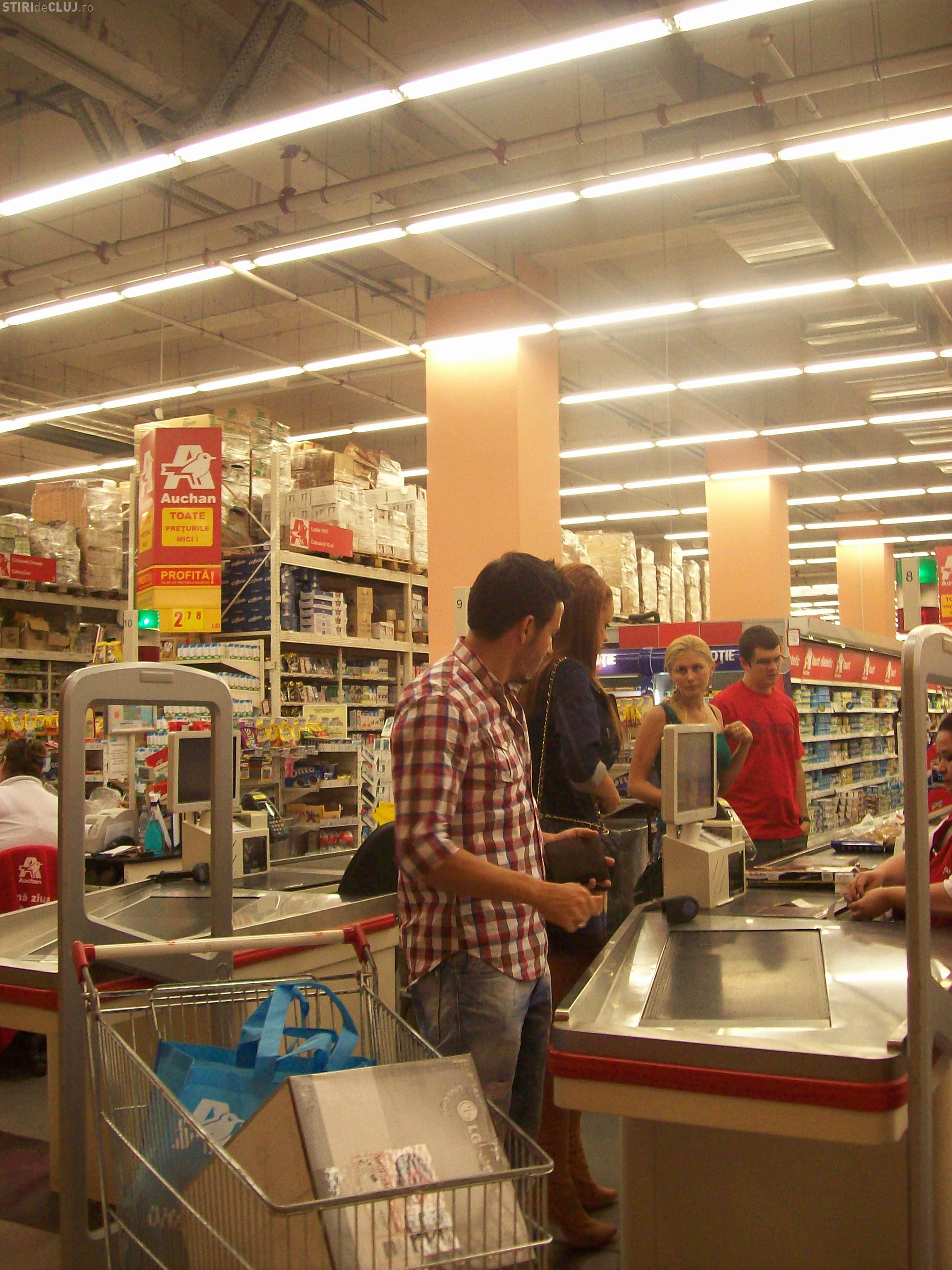 "Printul" Cristea si Bianca Dragusanu, la cumparaturi intr-un ...