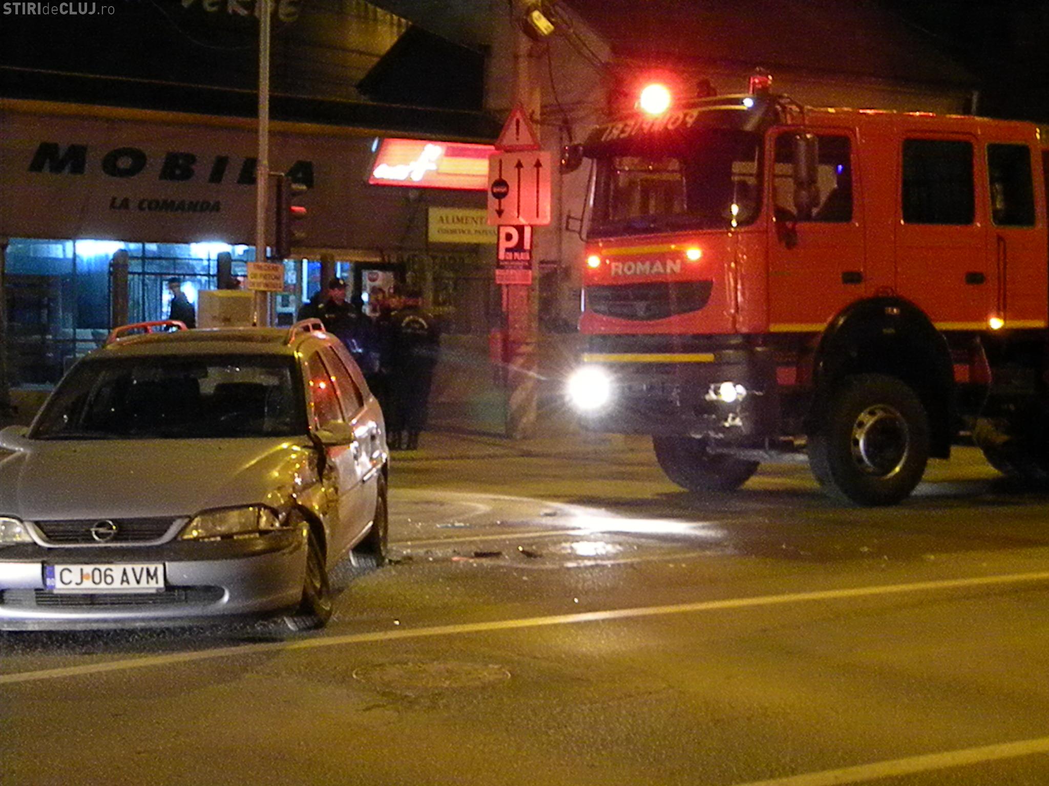 Autospeciala de pompieri din Cluj, care a lovit un autoturism pe 21 ...