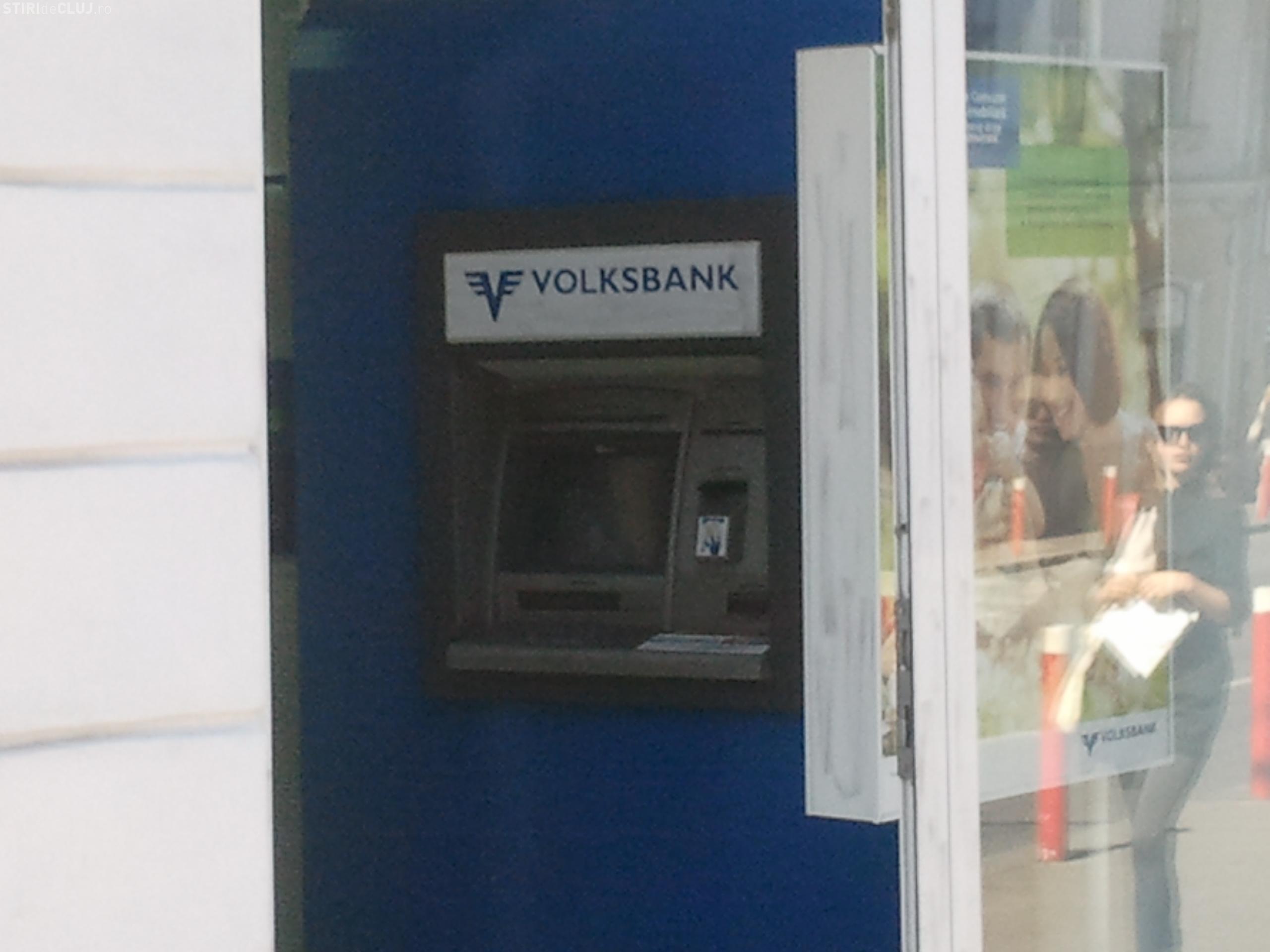 Bancomatul Volksbank din Cluj-Napoca, de pe Regele Ferdinand, spart de ...