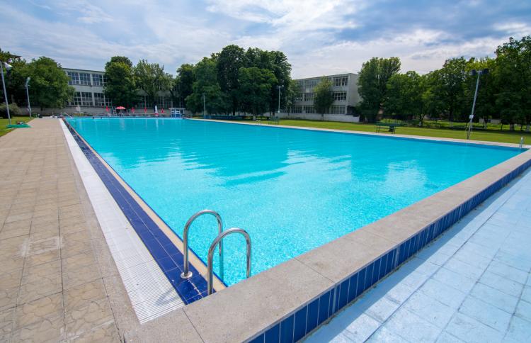 Se deschide ștrandul Clujana - FOTO - Ştiri de Cluj