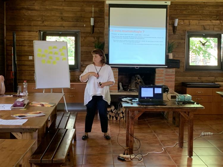 Prof. Dr. Simona Rednic: Vaccinarea - cea mai mare reuşită medicală ...