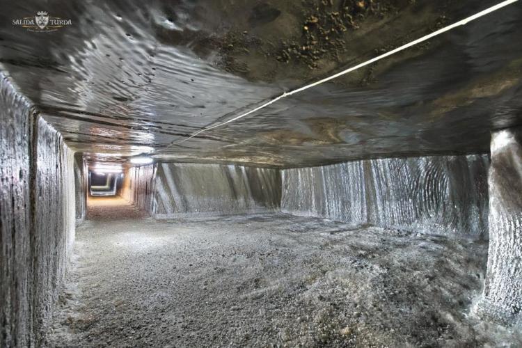 Mina Ghizela de la Salina Turda, o adevărată perlă din adâncuri ce ...