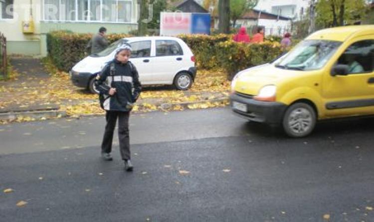 Traverseaza corect, o campanie derulata la Cluj de trei studenti in ...