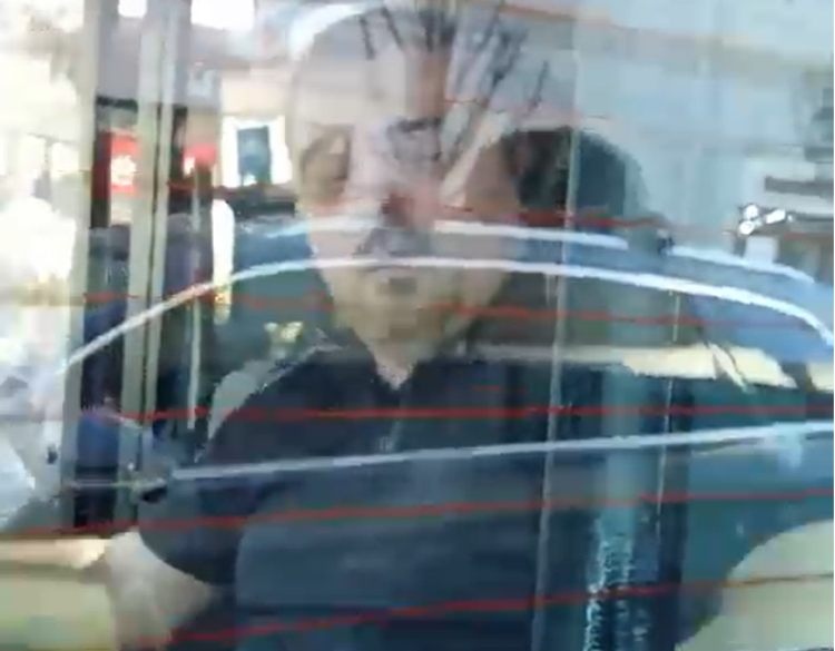 VIDEO Confruntare urâtă în traficul din Cluj între un șofer CTP și un ...