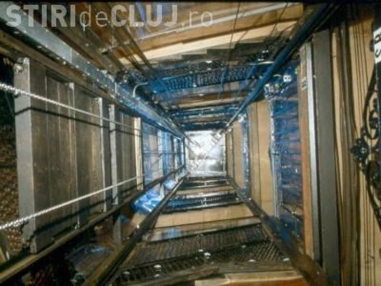 Drama in campusul Hasdeu din Cluj. O studenta a cazut in putul liftului ...