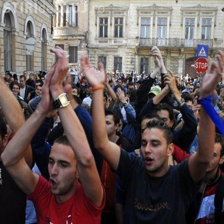 Mii de studenti straini care invata la Cluj, fara asistenta medicala ...